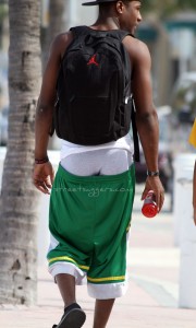 Sagging fashion polls. Do you sag your pants ?- streetsaggers.com