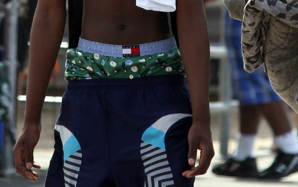 Sagging fashion polls. Do you sag your pants ?- streetsaggers.com
