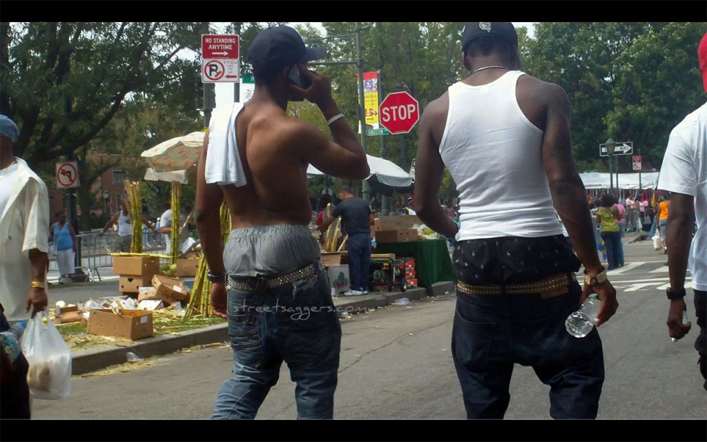 tank top saggers pics and videos - Streetsaggers.com