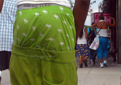 Sagging fashion polls. Do you sag your pants ?- streetsaggers.com