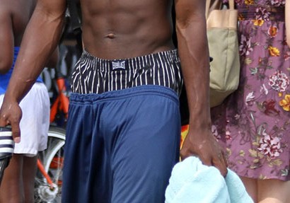 Sagging fashion polls. Do you sag your pants ?- streetsaggers.com