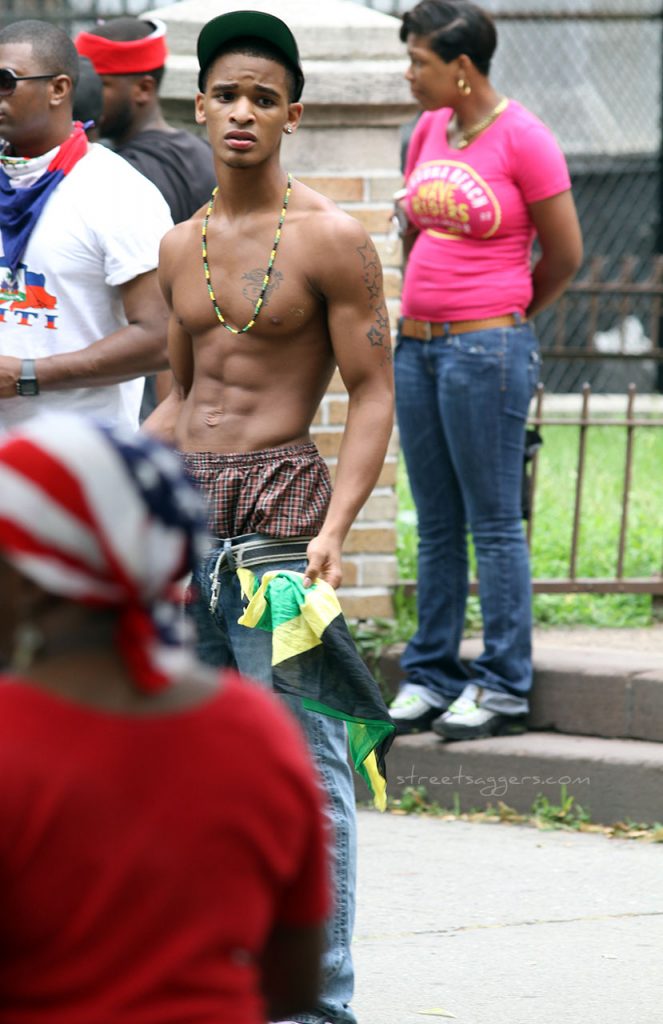 Sagging Pics - streetsaggers.com
