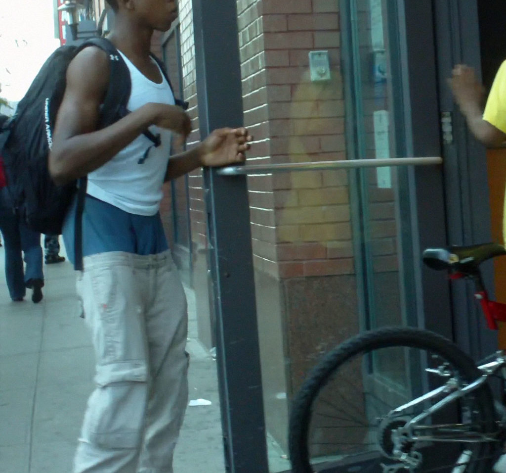 front sag saggers pics and videos - Streetsaggers.com