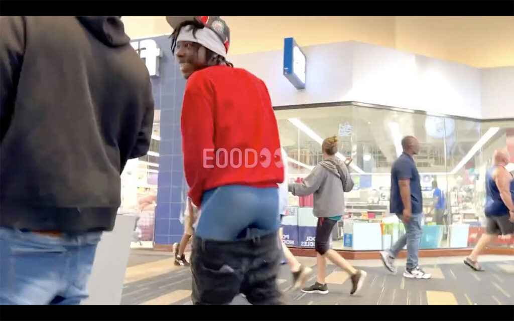 streetsaggers.com - real saggers let them pants hang low sagging