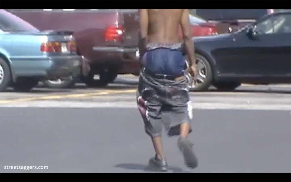 streetsaggers.com - real saggers let them pants hang low sagging