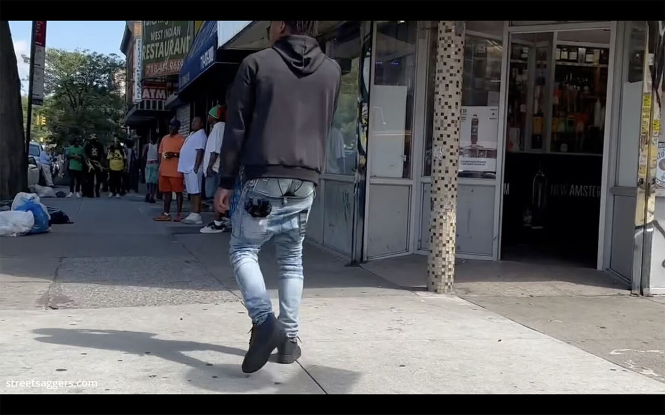 streetsaggers.com - real saggers let them pants hang low sagging