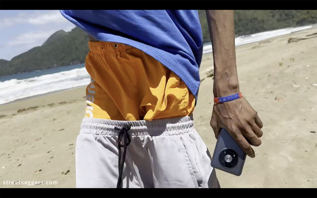 streetsaggers.com - real saggers let them pants hang low sagging