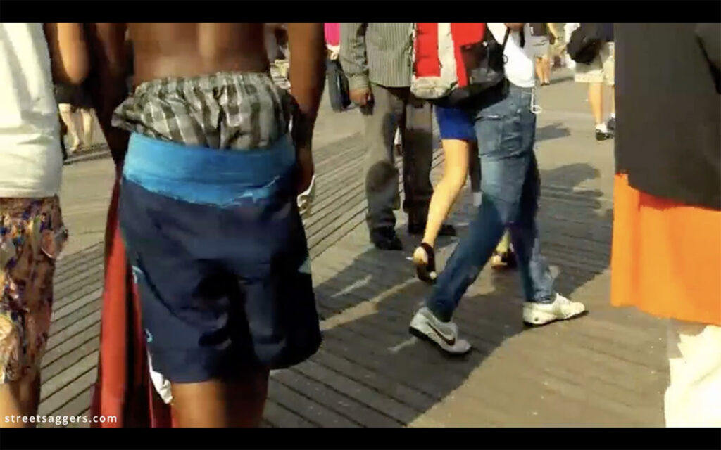 streetsaggers.com - real saggers let them pants hang low sagging